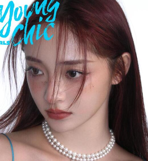 YoungChic（写真集） ️ 周洁琼 – PMSelf 独立产品人